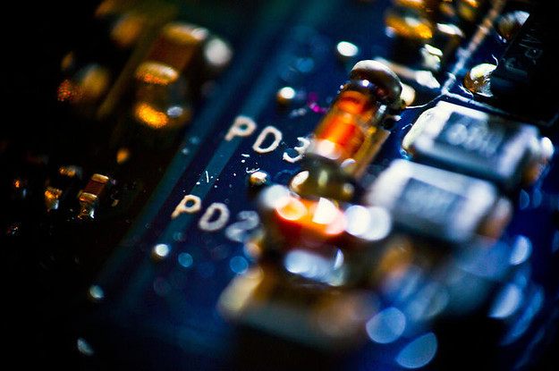 The FBI Used a Single Warrant to Hack Over 8,000 Computers in 120 ...