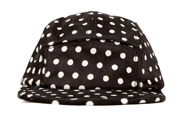 Luxe Hats Lead To Head Petting | Complex