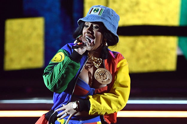 Cardi B Performs "Finesse" With Bruno Mars at the 2018 Grammy Awards ...