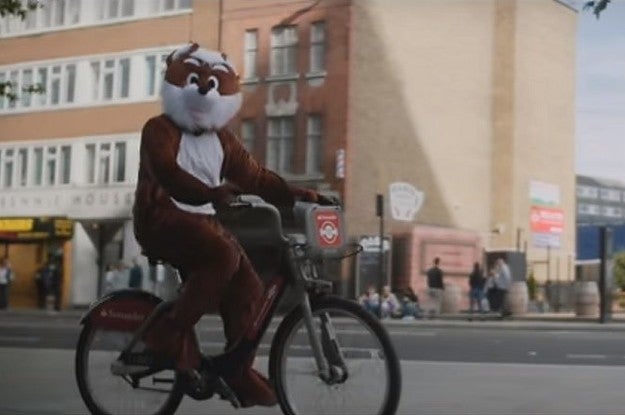 Premiere: Take A Ride With Moelogo And Suli Breaks Through "My City ...