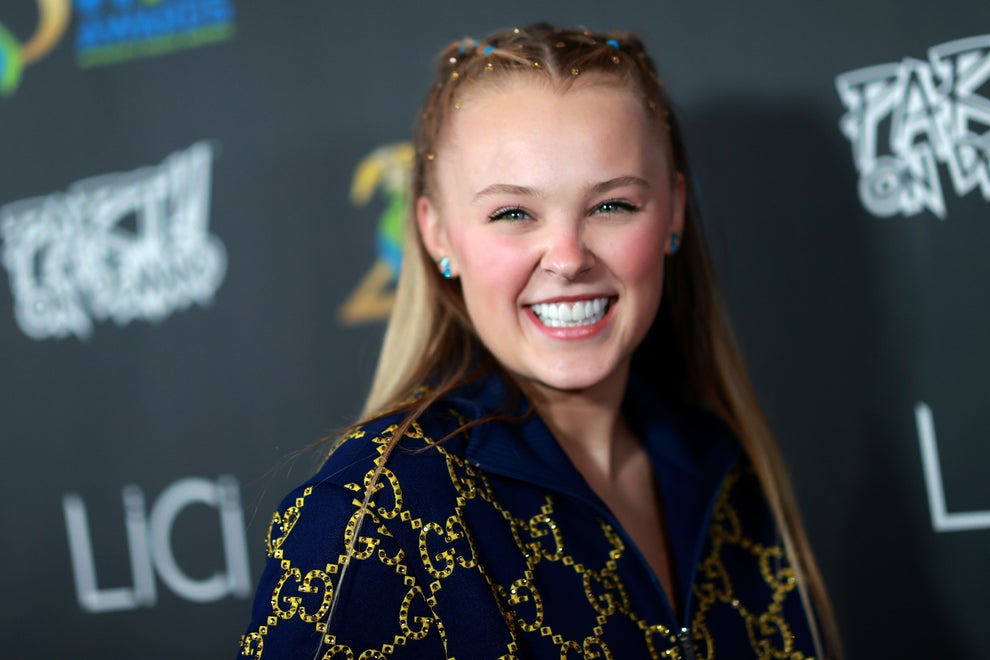 JoJo Siwa Reacted To A Clip Of Her "Cruel" Treatment On "Dance Moms"