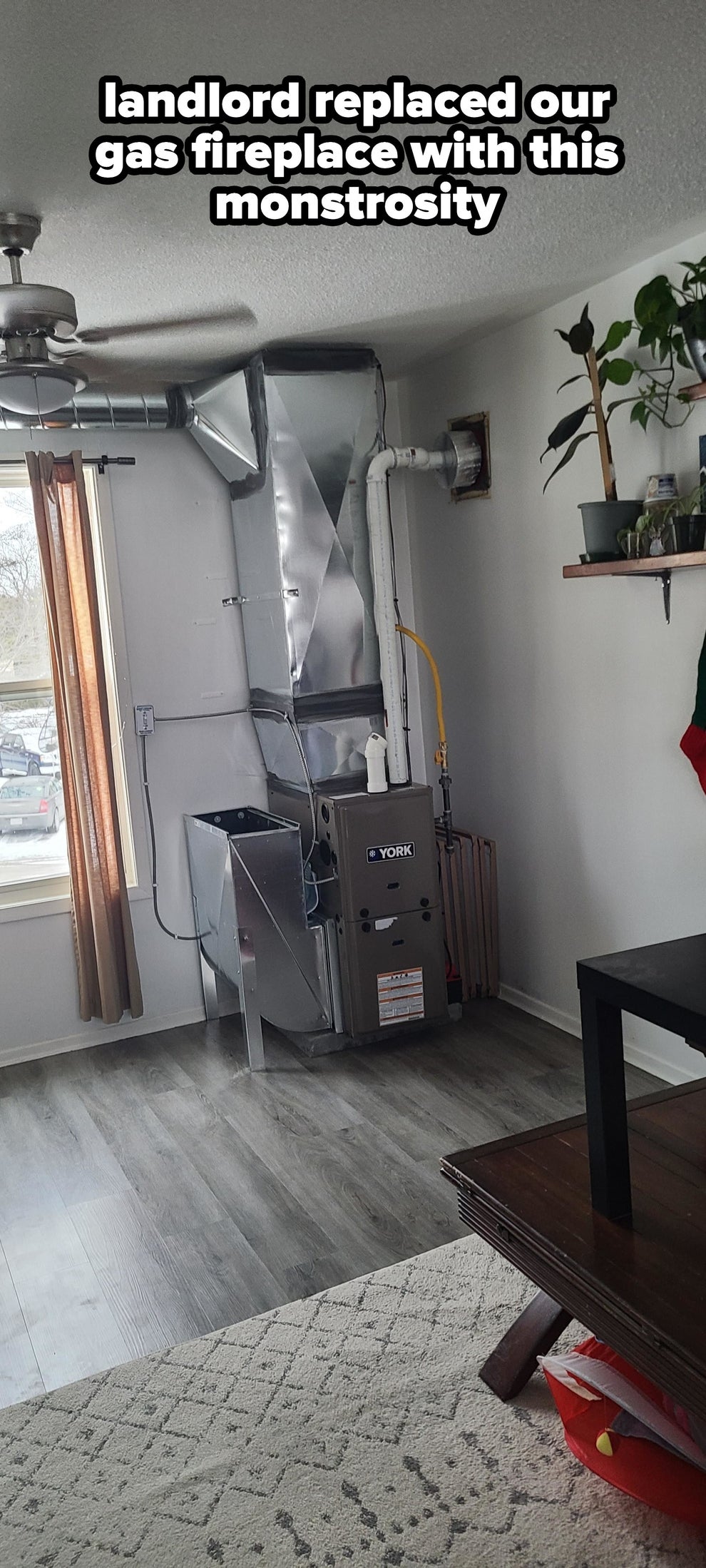 I Seriously Can't Stop Laughing At These Absolutely Terrible Landlords ...