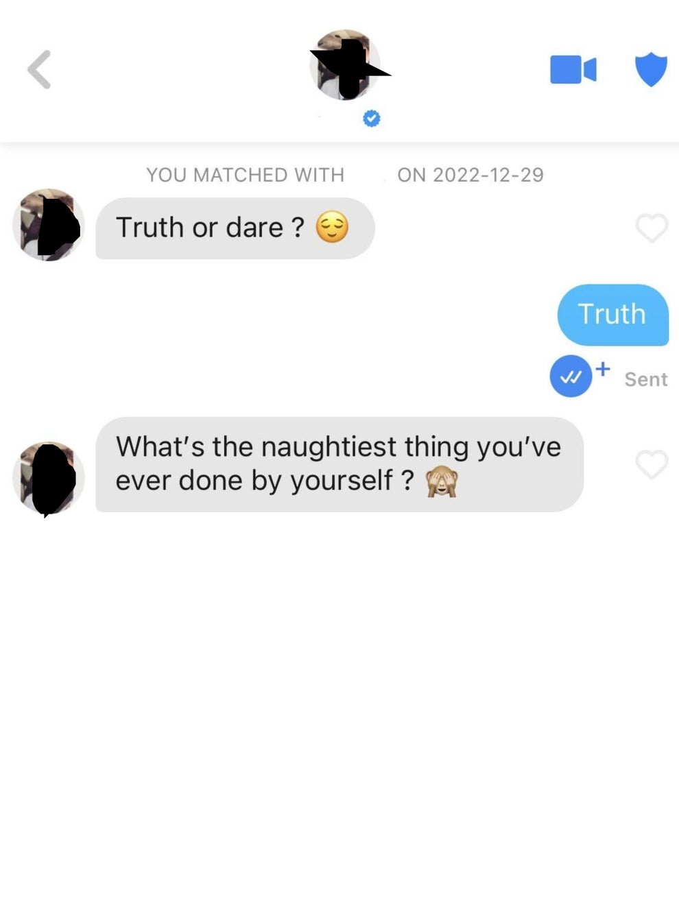17 Tinder Screenshots That Prove Modern Dating Is Tough