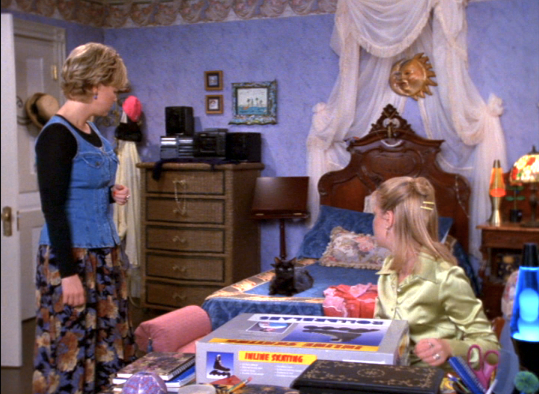 Top 15 Best 2000s TV/Movie Bedrooms