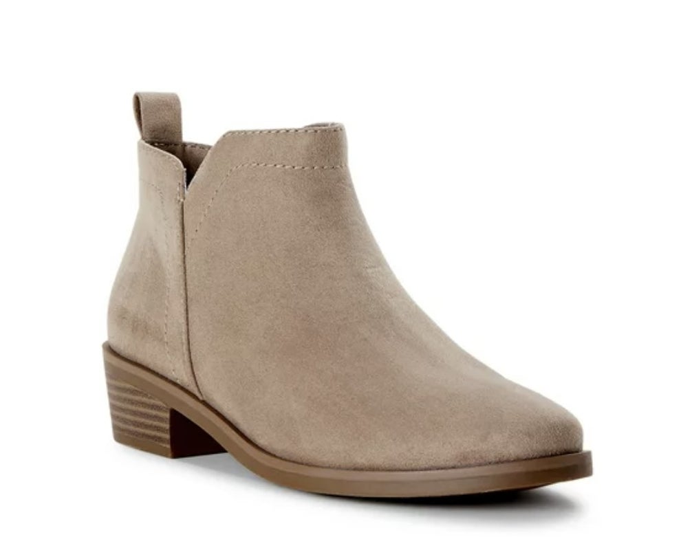 30 Stylish Shoes From Walmart That’ll Make Any Outfit You Own Look Good