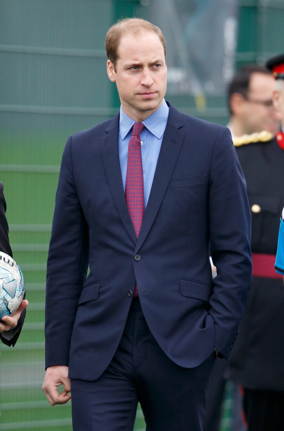 This Is What 33 Years Old Looks Like On 75 Different Celebrities