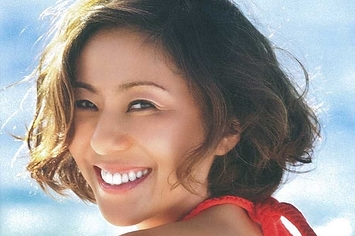 目の前は海！ RIKACOの“セカンドハウス”に反響。絶景オーシャンビューに「憧れます」「すぐそこにリゾート」の声