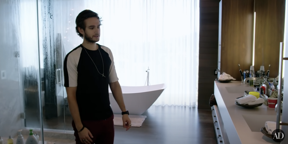 Ranking Every Celebrity Bathroom In Architectural Digest