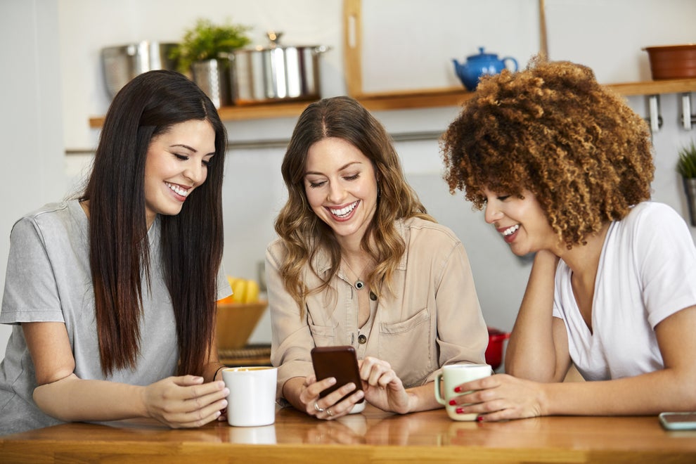 10 Girls' Night In Ideas To Do With Your Friends