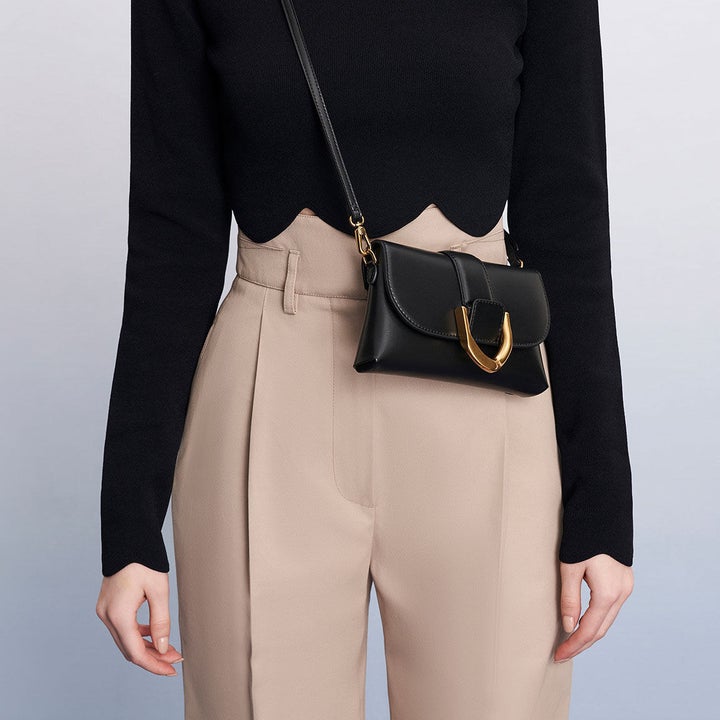 This Viral TikTok Bag Will Be Your New Wardrobe Staple