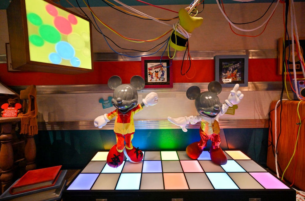 Mickey And Minnie's Runaway Rail Train At Disneyland What You Need To Know
