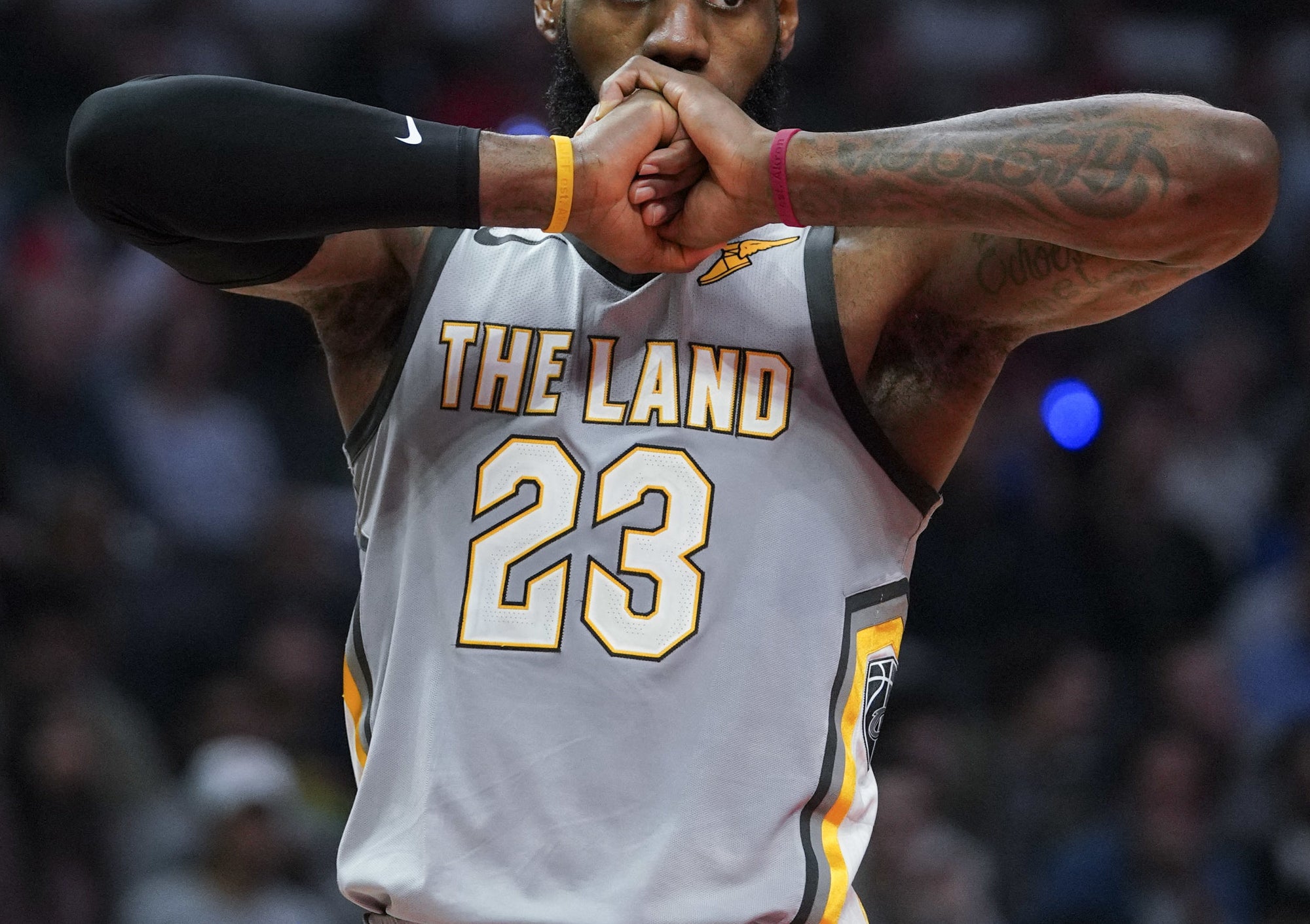Los Angeles Wants LeBron, But Why Would LeBron Want Los Angeles? | Complex