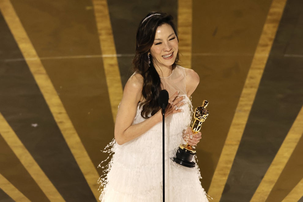 Michelle Yeoh Became The Oscars' First Asian Best Actress Winner