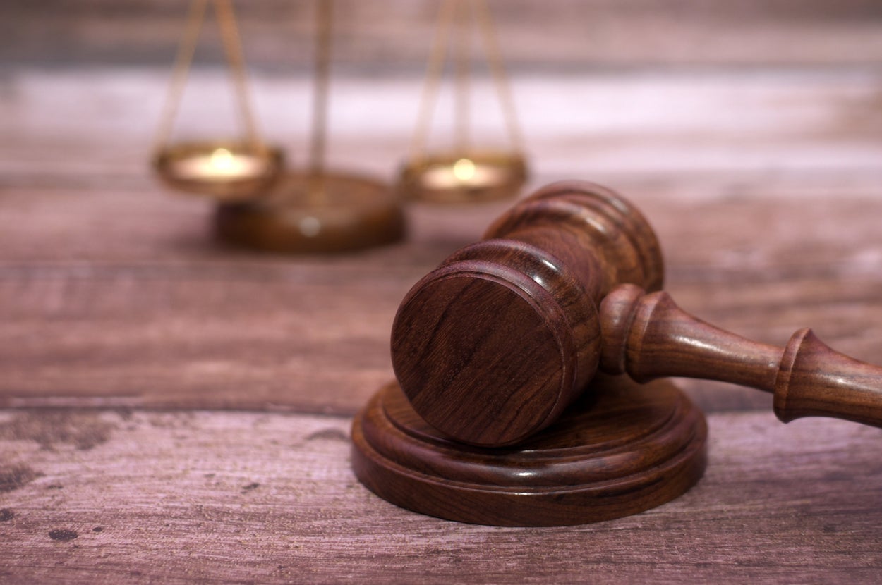 A 69-Year-Old Man Allegedly Pretended To Be A Wealthy Retired Art ...