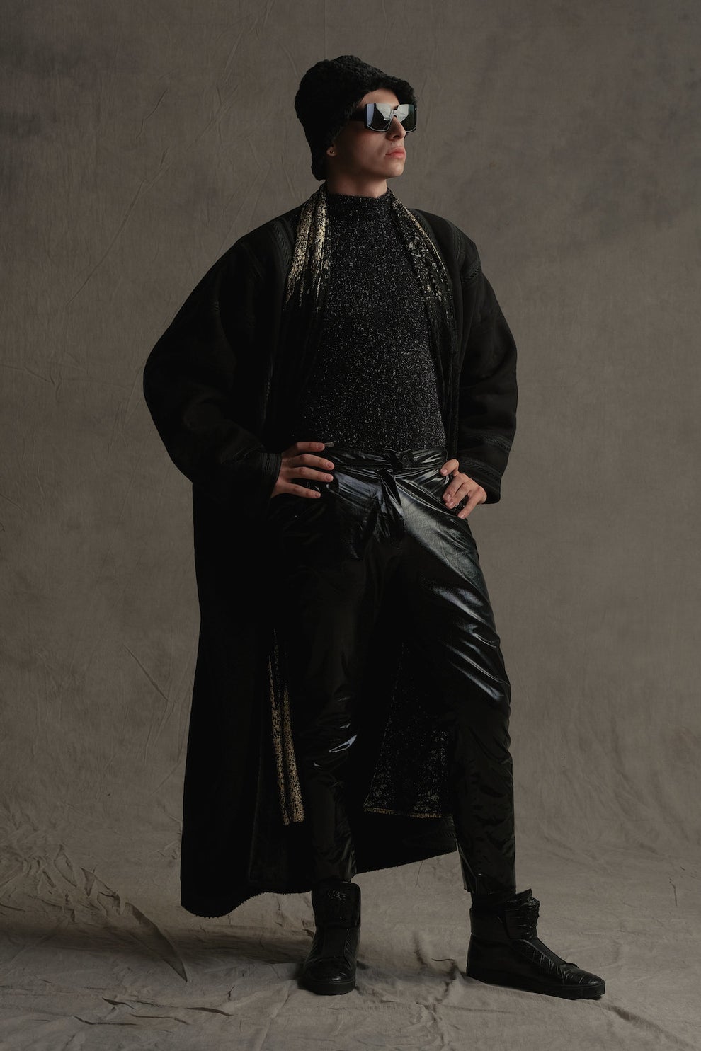 39 Men From 39 Countries In Their National Costumes