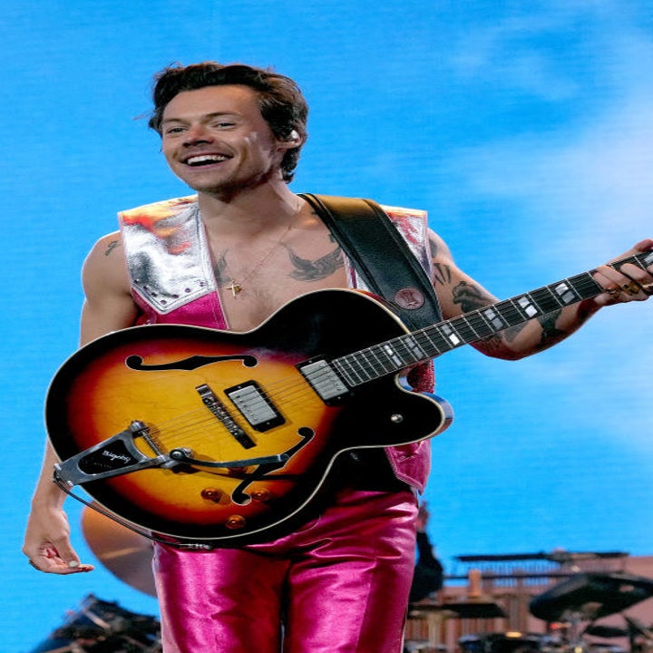 Harry Styles Emily Ratajkowski Kissing Twitter Reacts