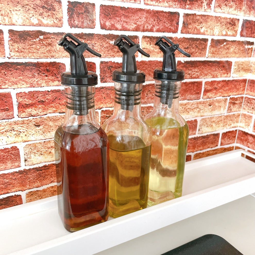 【キャンドゥ】便利すぎて翌日に買い足した！110円とは思えない「調味料ボトル」キッチンが一気にオシャレになった！