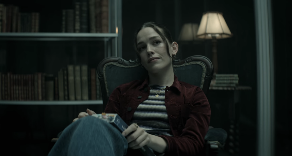 You Season 4 Behind The Scenes Facts Interview