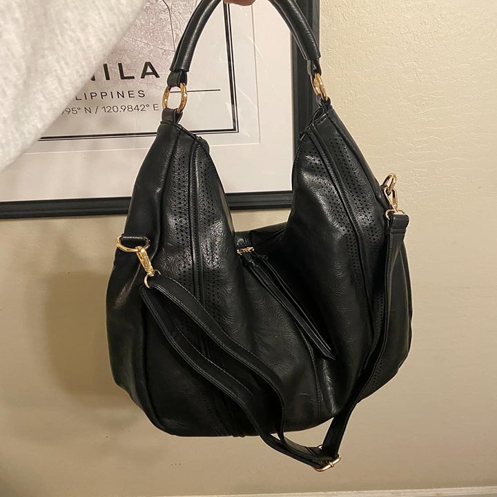 Stylish & Spacious: 20 Roomy Purses That Look Amazing