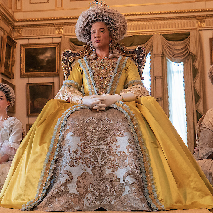 The Hidden Meaning Behind Queen Charlotte's Gowns In Relation To King ...