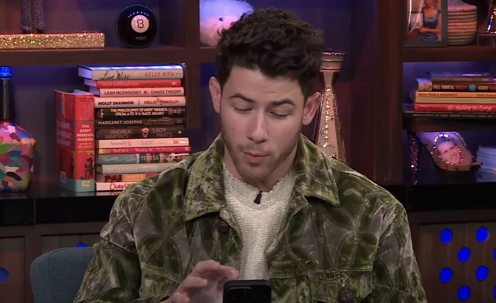 Nick Jonas Shares What He DMed Priyanka Chopra