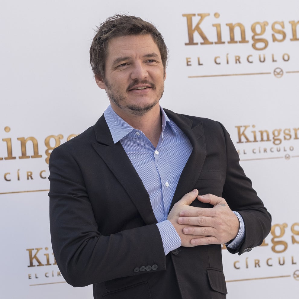 Pedro Pascal Explains Signature Red Carpet Pose