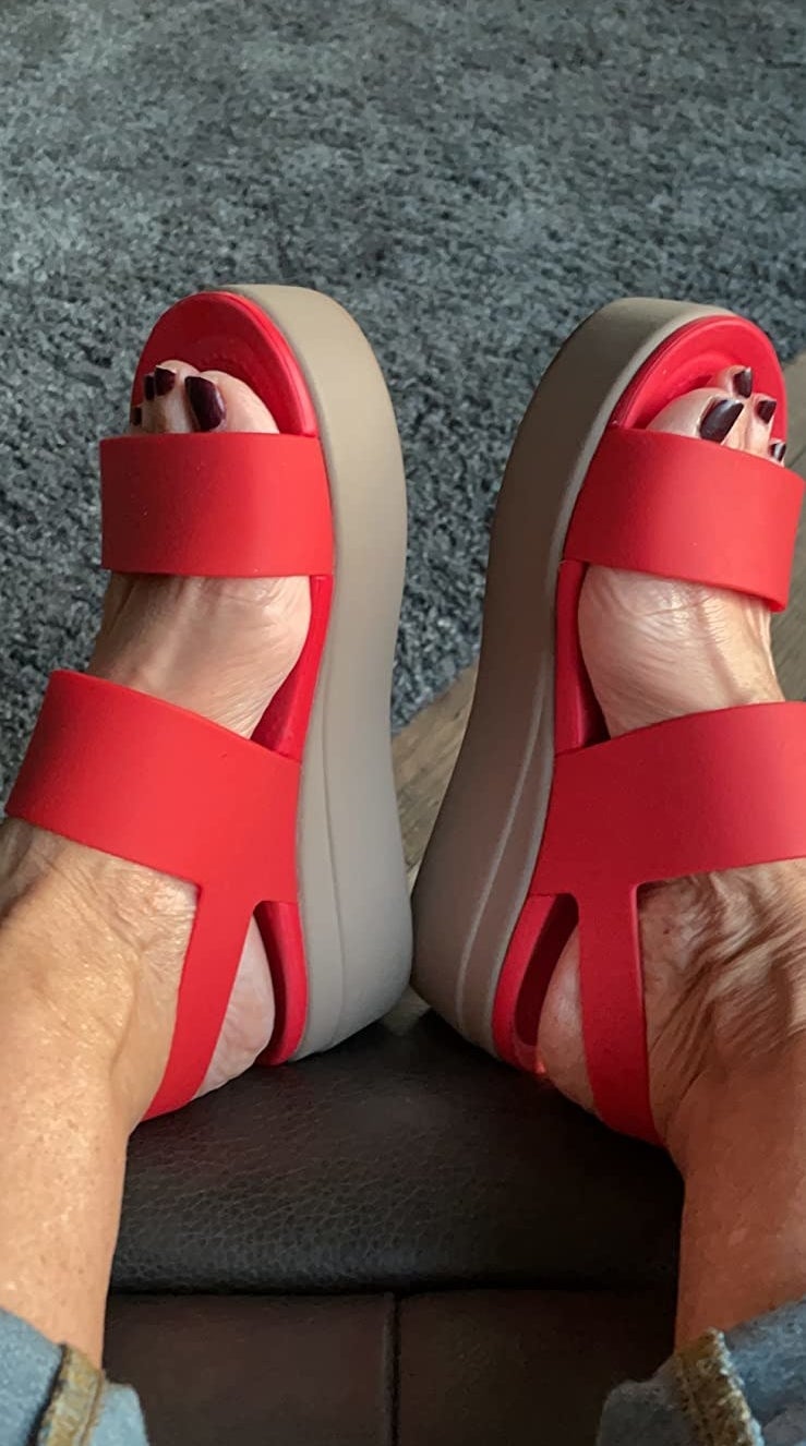 27 Sandals That Reviewers Over 50 Swear By