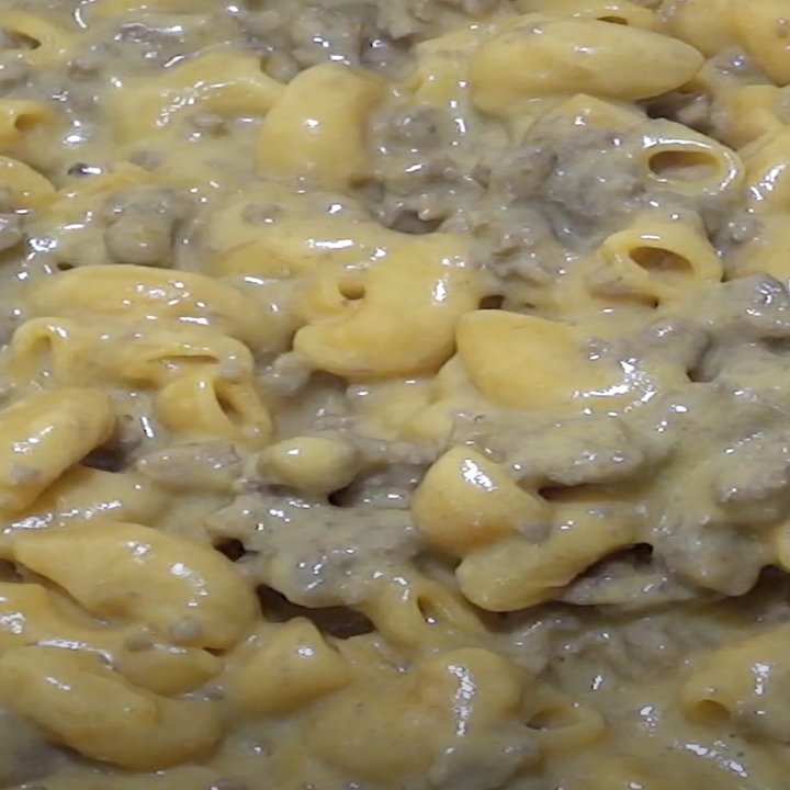 Nostalgic Dinner Recipes From The 1990s