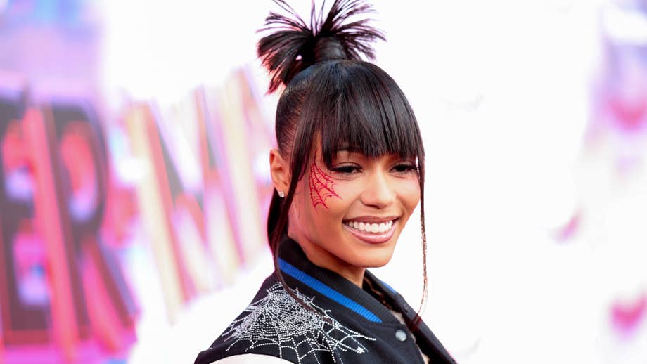 Coi Leray Urges ‘Female Rappers’ to Unite for 2023's First Hip-Hop No ...