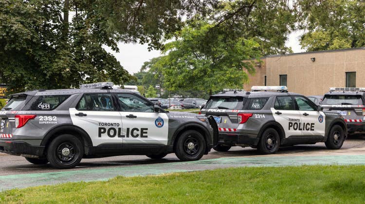 2 Brampton Men Arrested After LCBO Robbery, 200 KM/H Police Chase ...
