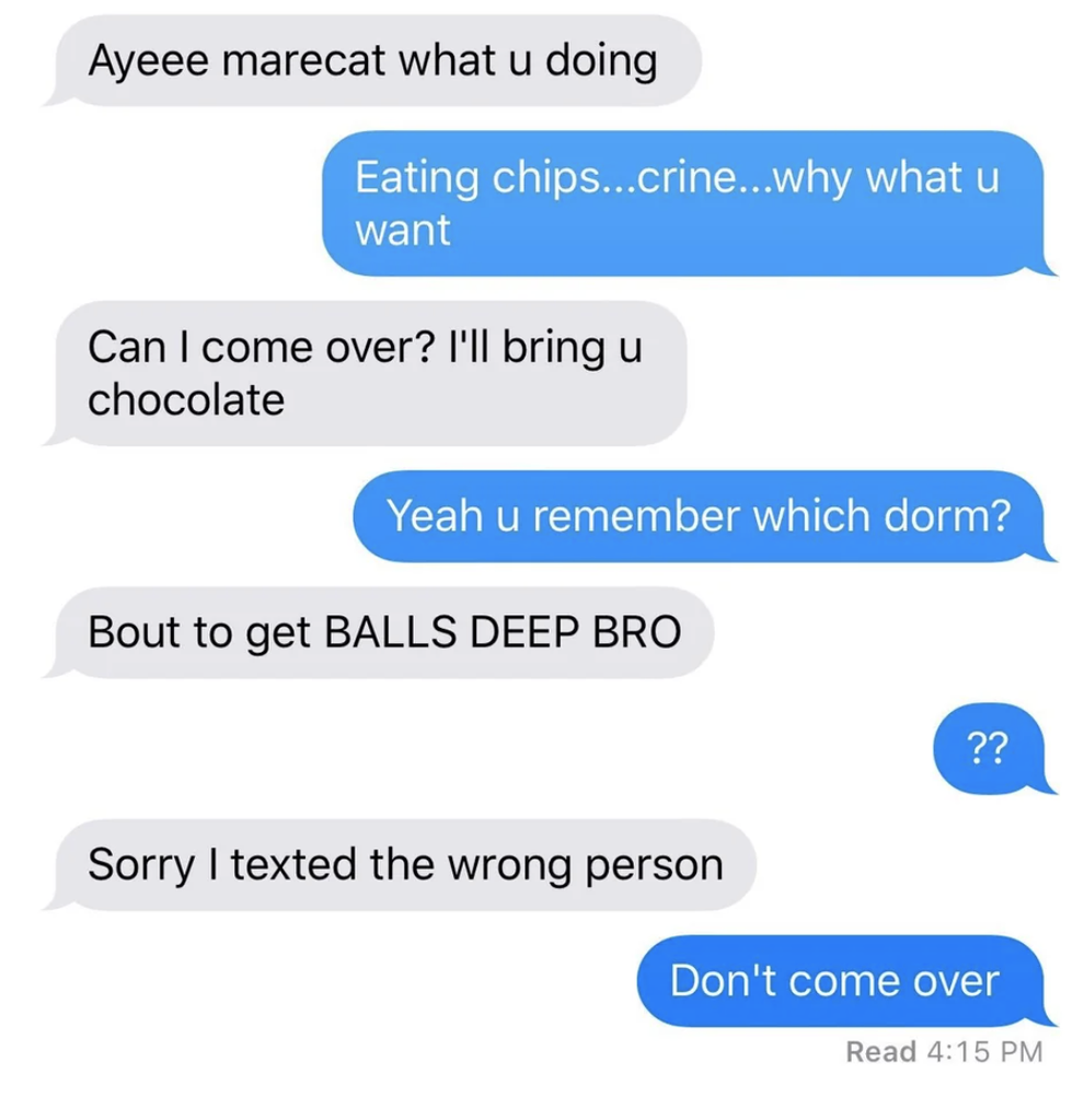 25 Cringey Texts That Are Just So, So Awkward