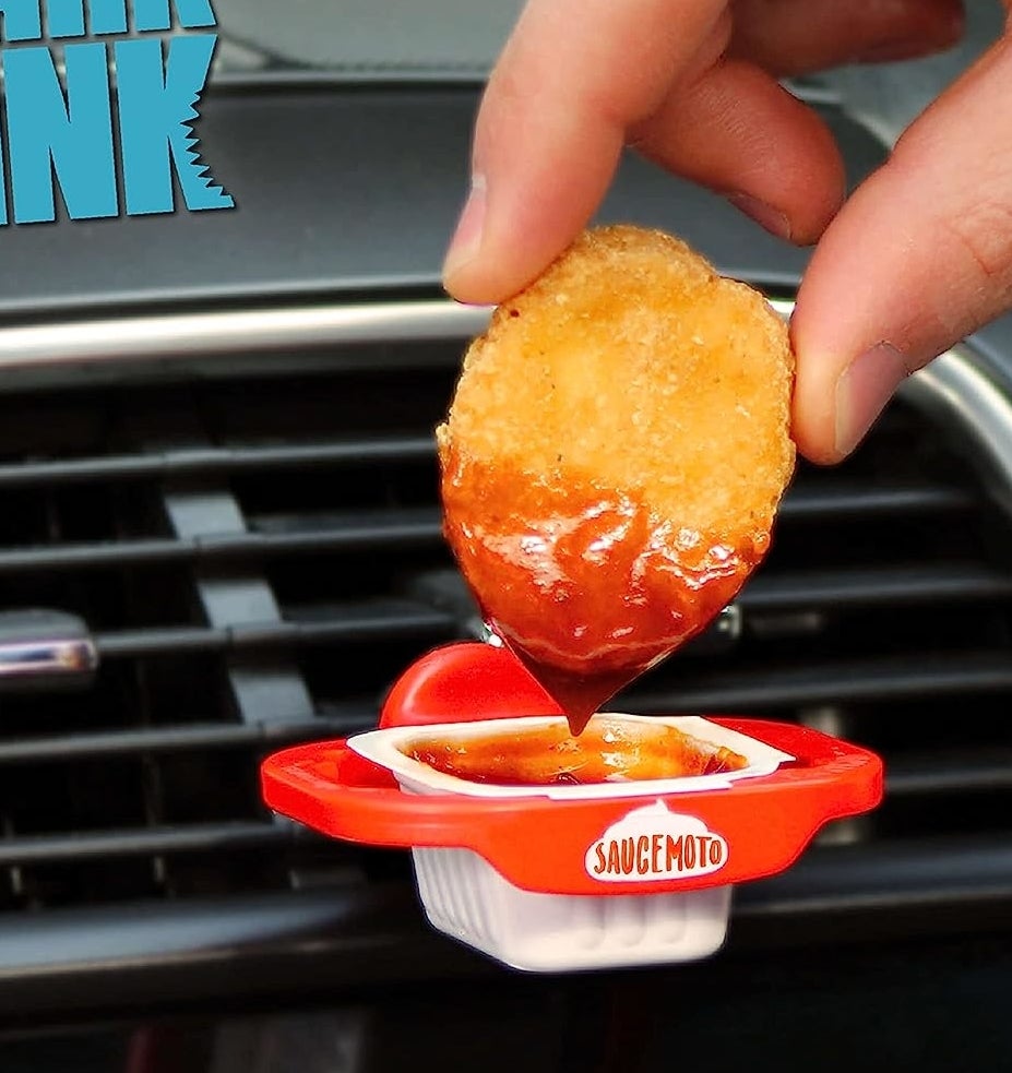 27 Things Every Parent Should Always Keep In Their Car