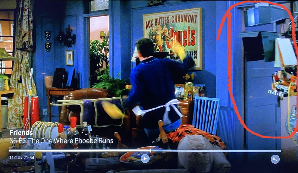 33 More Obvious Movie And TV Mistakes