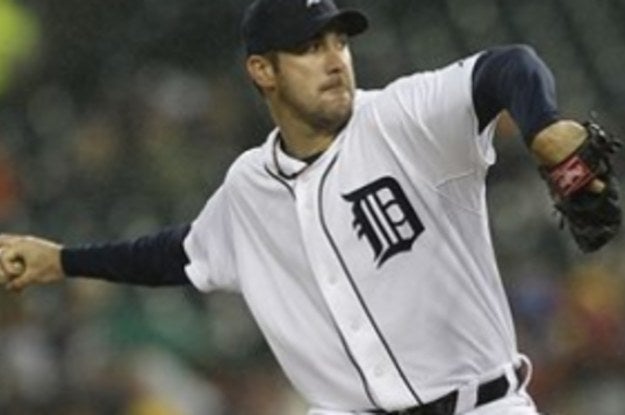 Justin Verlander Wins 2011 AL Cy Young Award | Complex