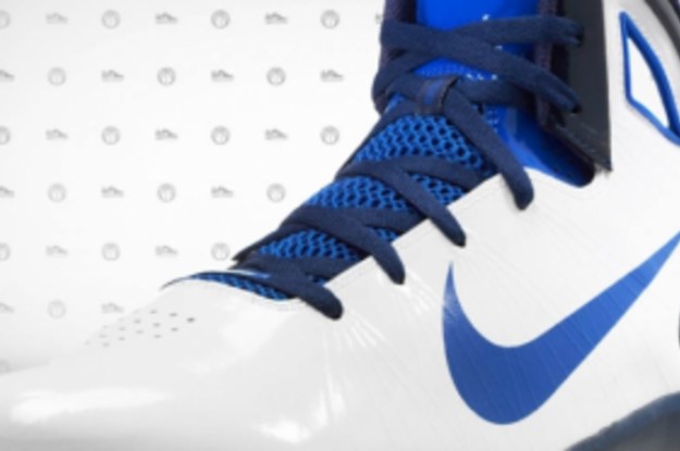 Nike Hyperdunk 2010 - Dirk Nowitzki Playoff Player Exclusive | Complex