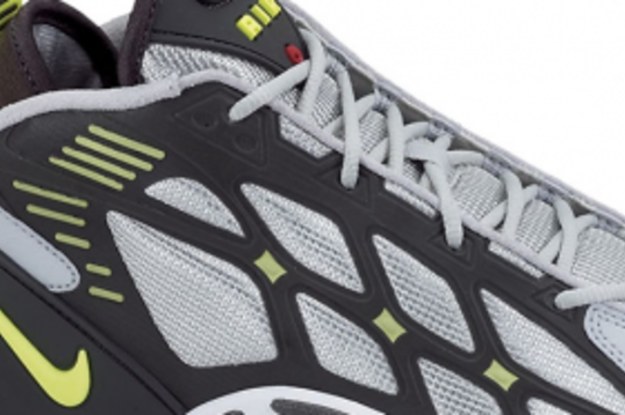 Nike Air Max Pillar - Neutral Grey/Volt | Complex