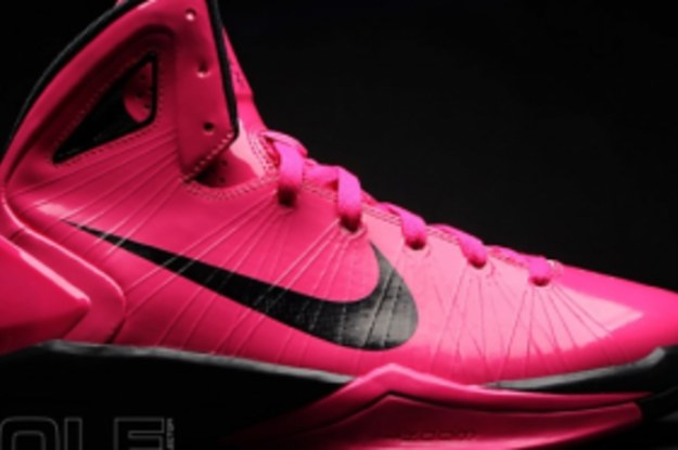 Nike Hyperdunk 2010 "Highlighter" in Vibrant Pink/ Black | Complex