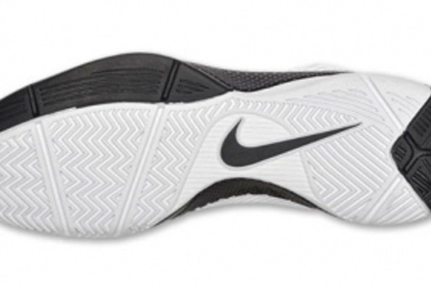Now Available: Nike Zoom Hyperfuse - White/Black | Complex