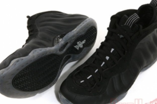 Nike Air Foamposite One - Stealth - Detailed Images | Complex
