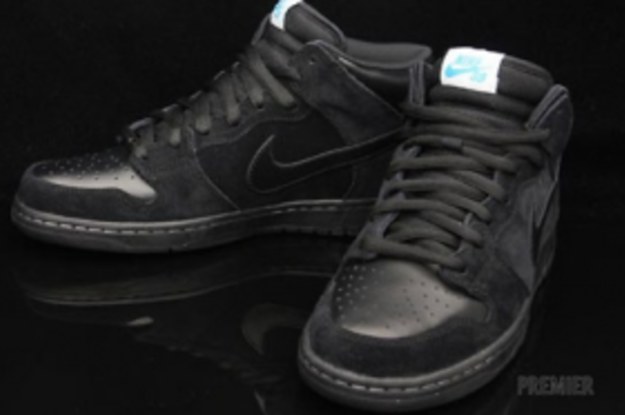 Nike Dunk SB Mid-Black/Aquamarine | Complex