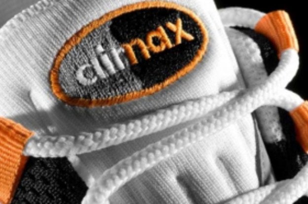 Nike Air Max 95 “Bright Mandarin” Detailed Photos | Complex