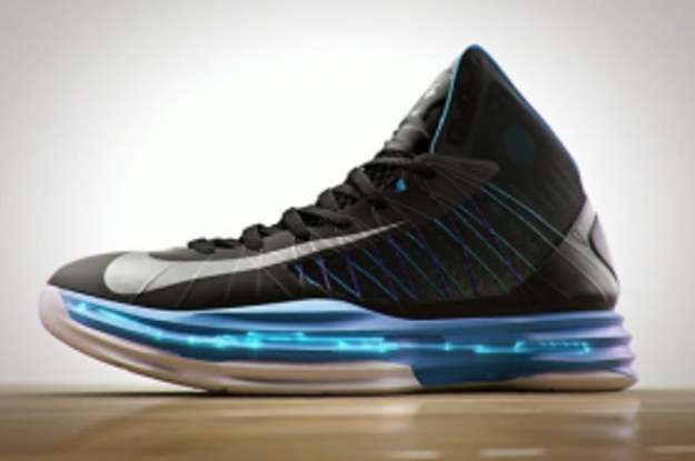 Video // Evolve: Nike Lunar Hyperdunk 2012+ | Complex