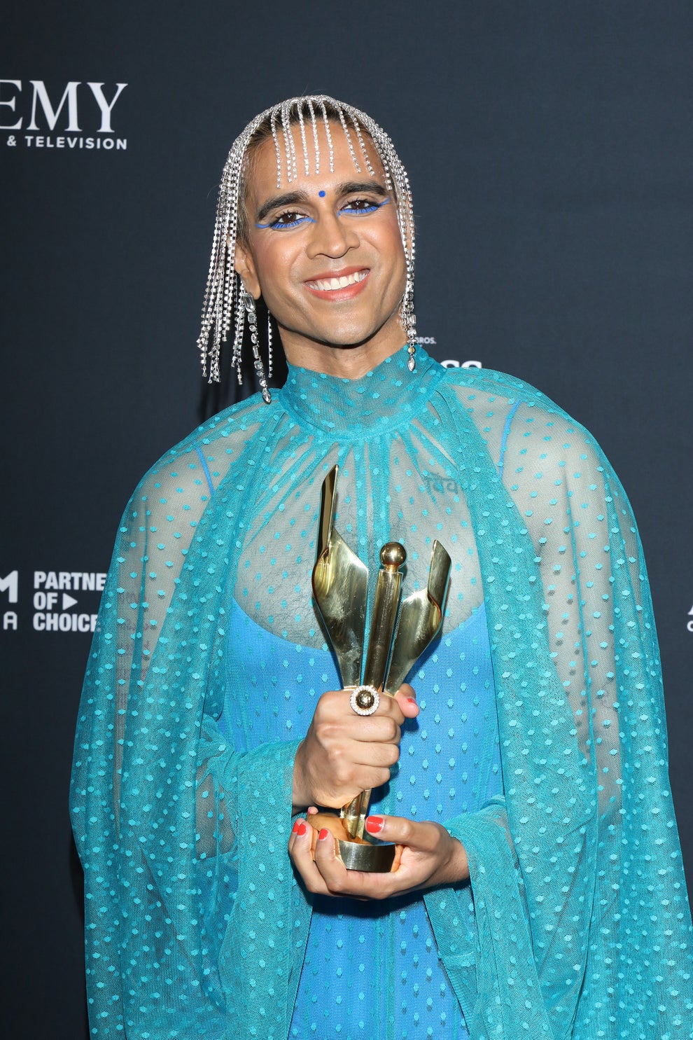 13 Iconic LGBTQ+ Canadians We're Absolutely Obsessed With (And Think ...