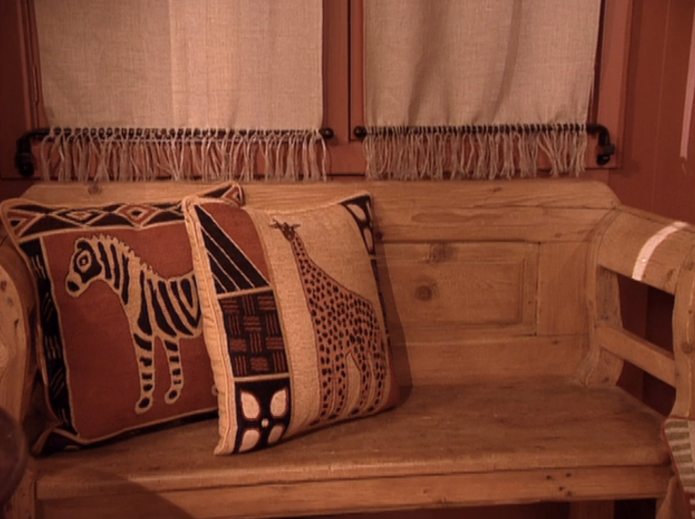 23 Early 2000s Home Decor Trends