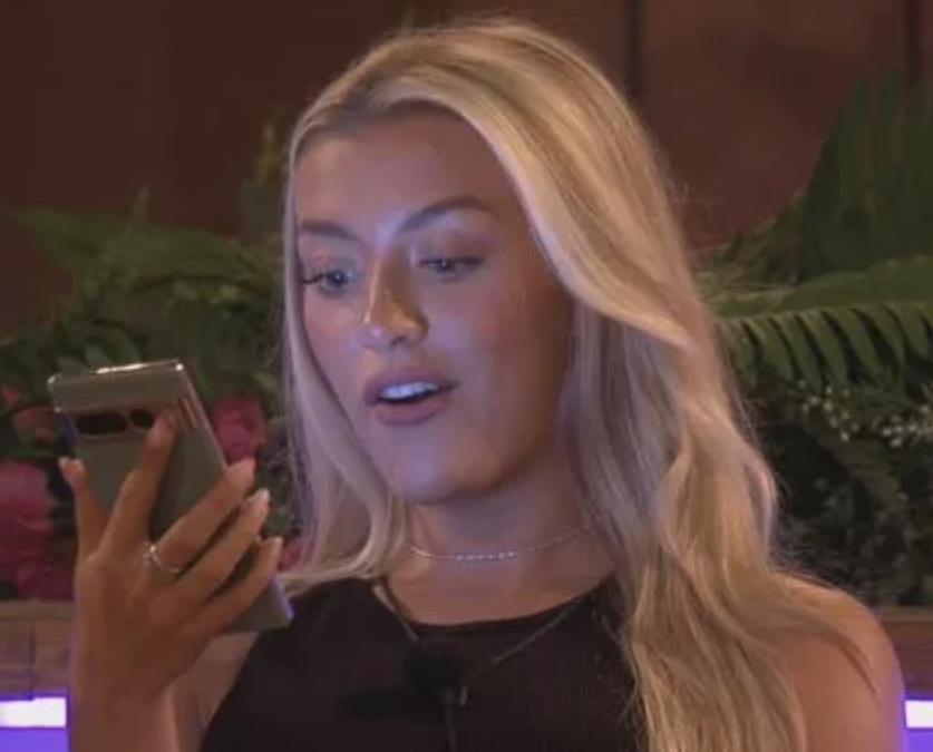 16 Embarrassing Secrets People Revealed About Their Exes