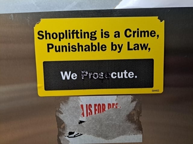 33 Hilarious Acts Of Vandalism That Are Pure Genius