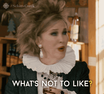 Ranking Moira Rose's 12 Best Outfits On Schitt's Creek