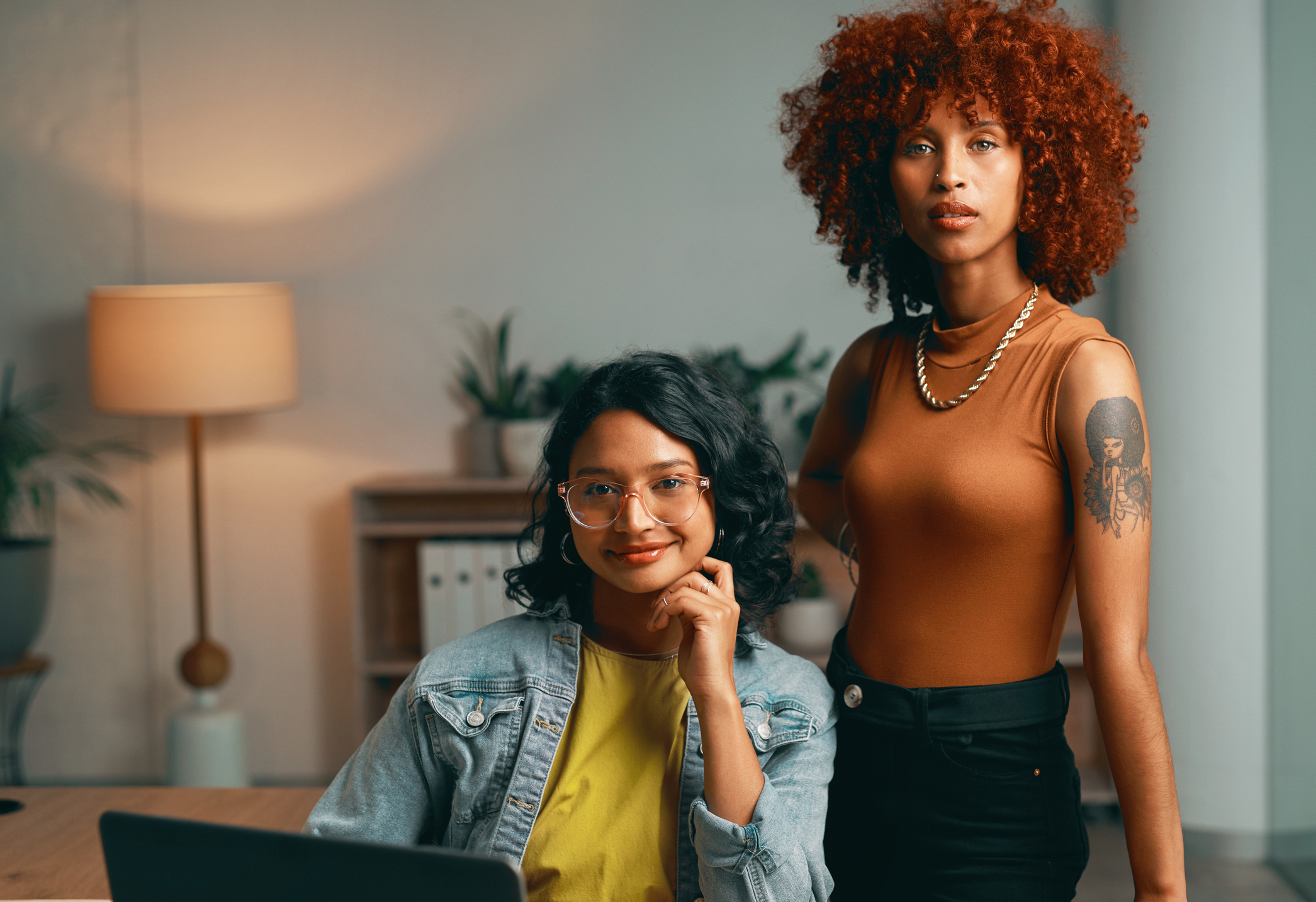 21 Outdated Workplace Rules Of Professionalism