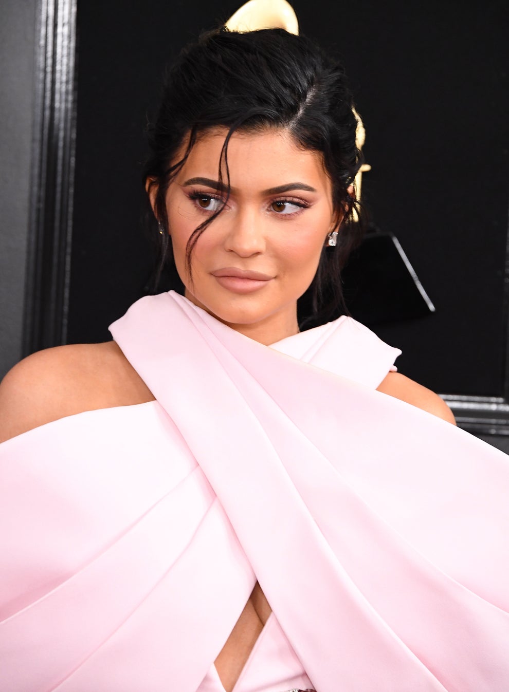 Kylie Jenner Calls Out Khloé, Kourtney Kardashian For Mocking Her Ears