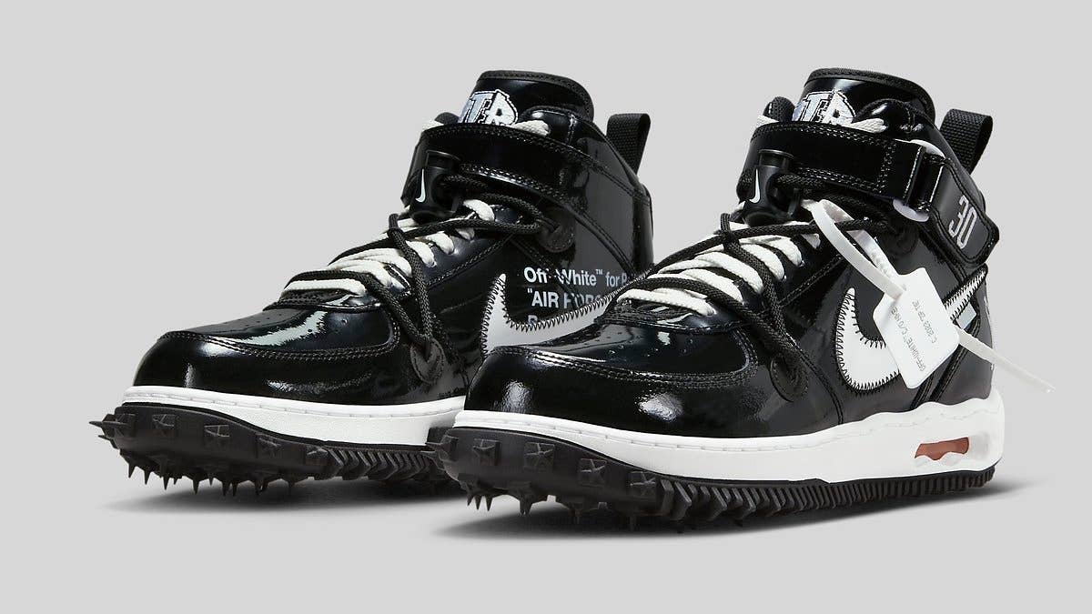 A Detailed Look at the 'Blackout' Nike Air Bakin | Complex